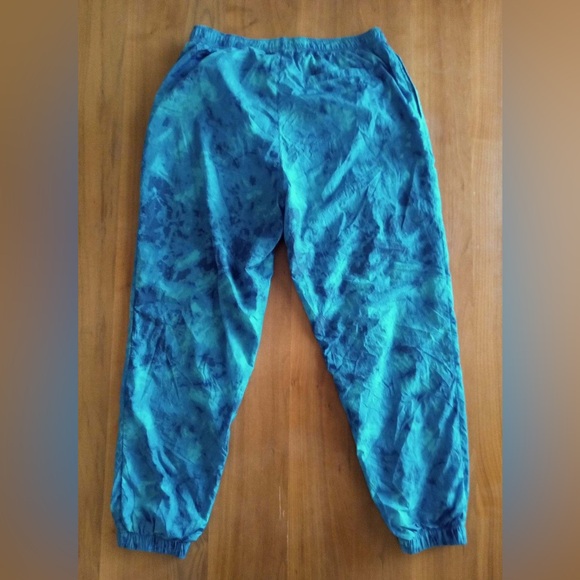 Urban Outfitters | Pants | Uo Urban Outfitters Nylon Vintage Track ...